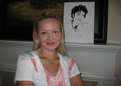 Erika Iris Simmons retrata a los grandes iconos con cintas de casete